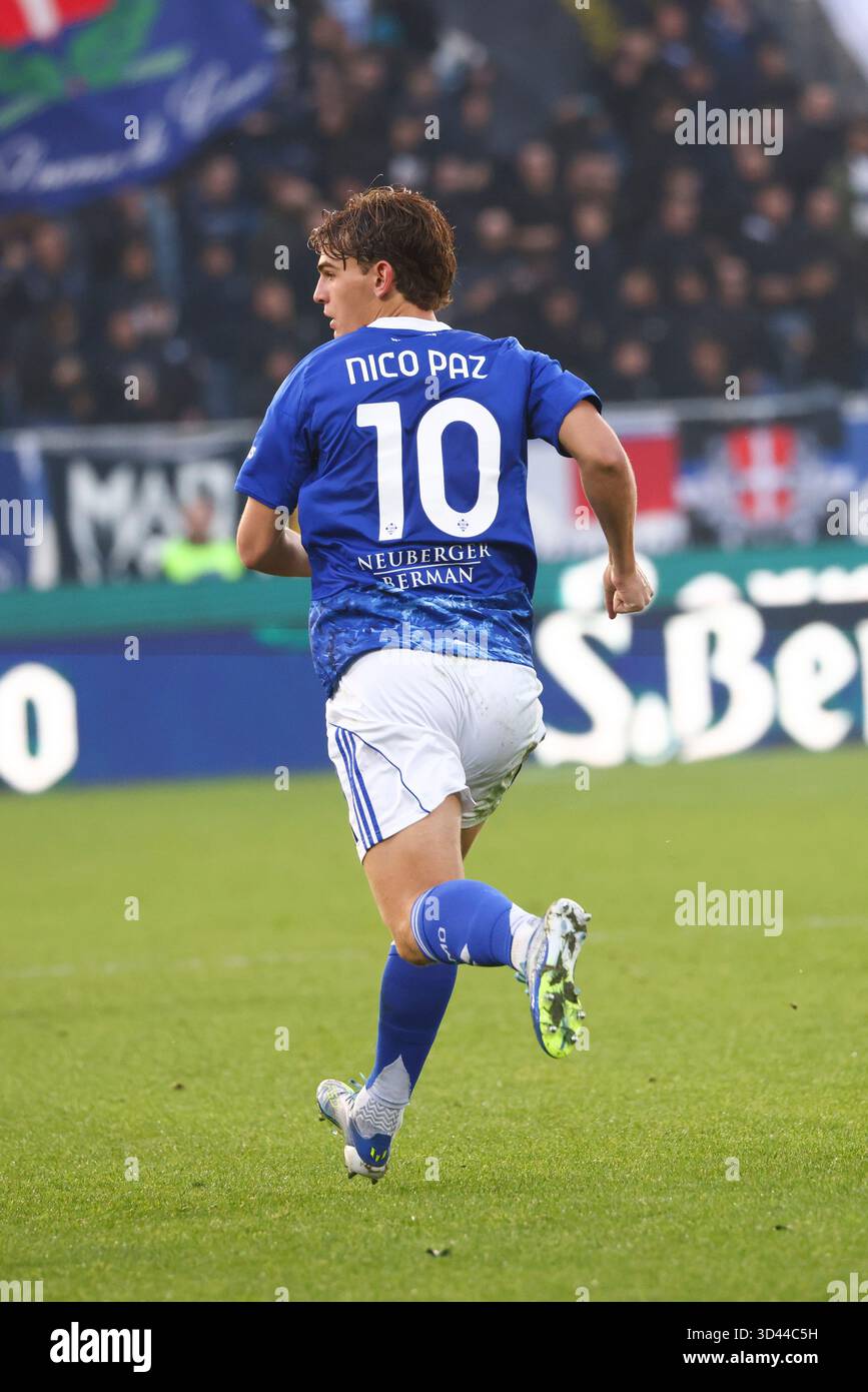 Como, Italy, November 08 2025. Nico Paz in action during Serie A match ...