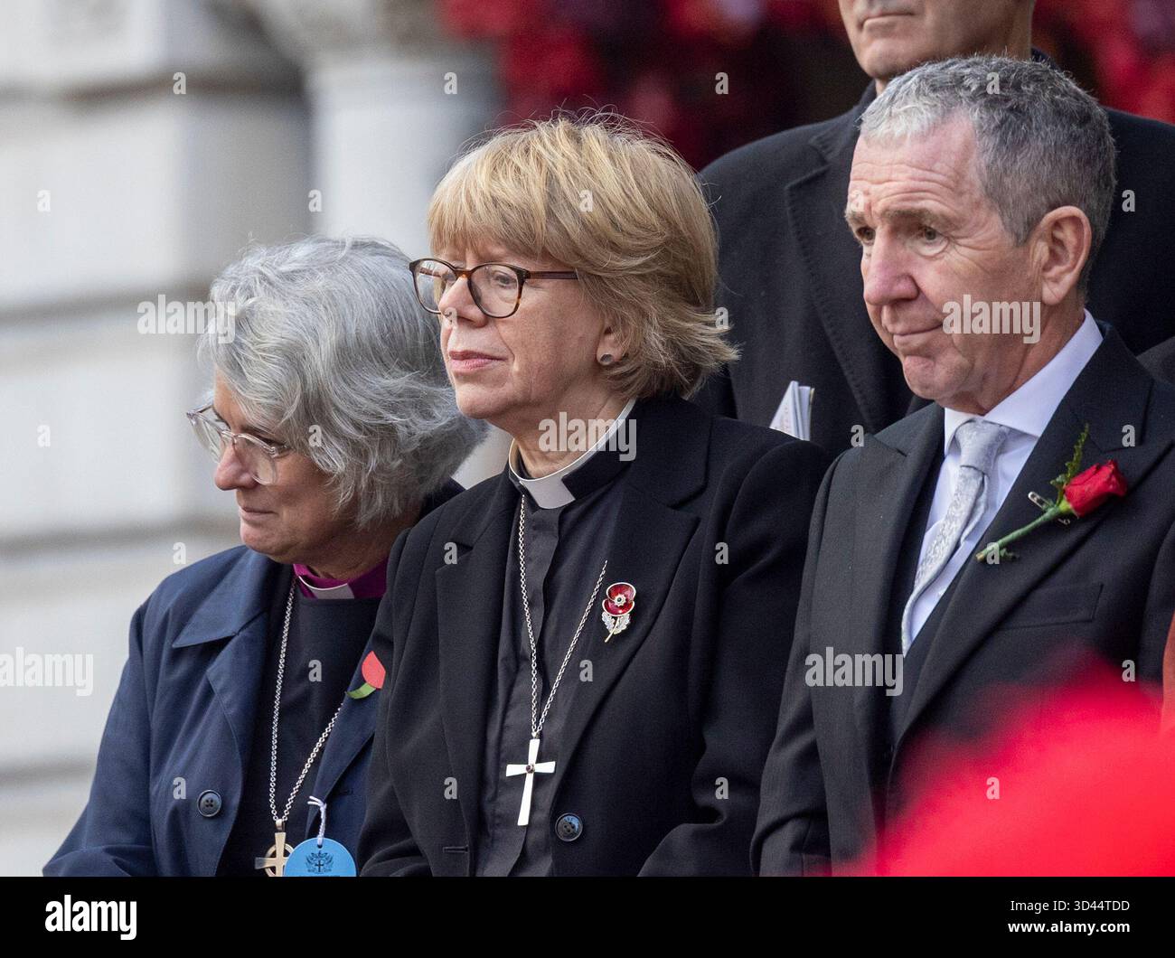 Rt revd and rt hon dame sarah mullally dbe hi-res stock photography and ...