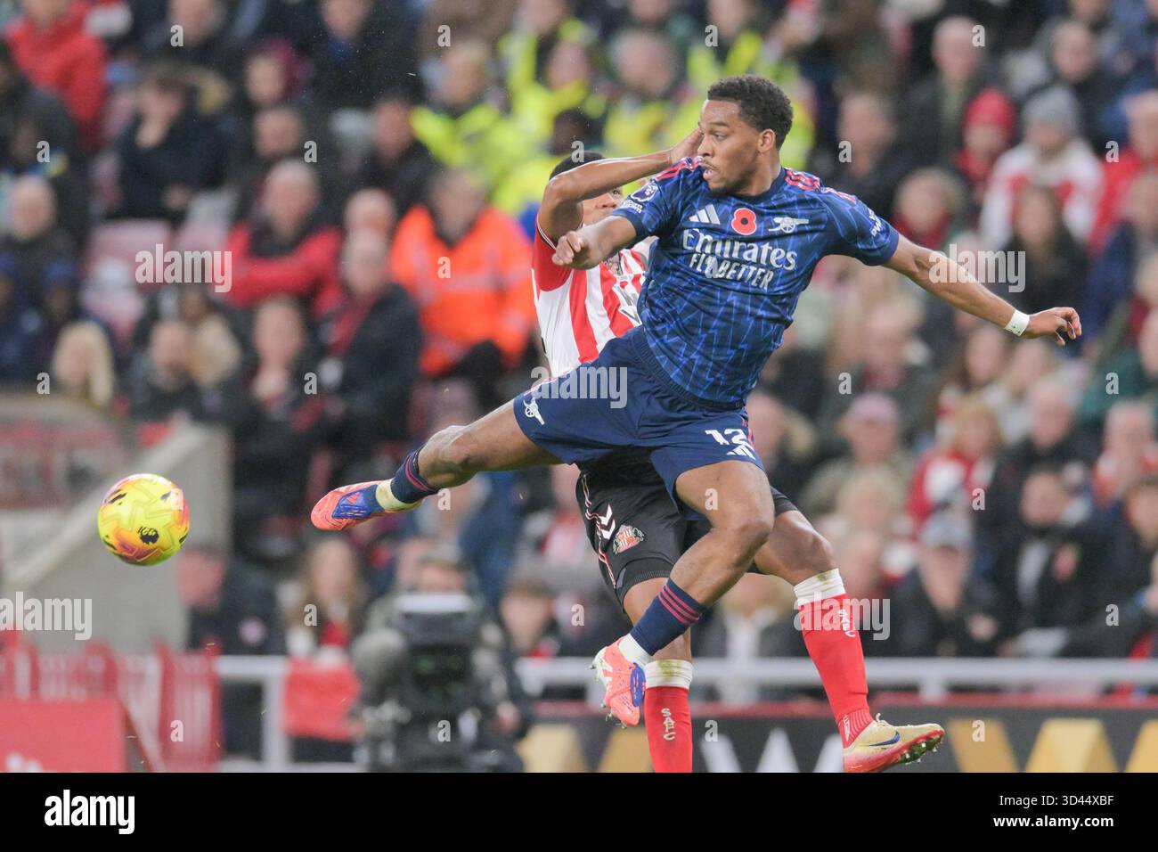Jurriën Timber of Arsenal FC out jumps Abdoullah Ba of Sunderland AFC ...