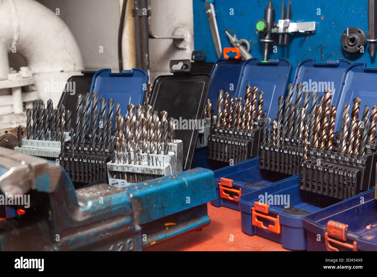 Engineer worker metal drills hi-res stock photography and images - Alamy