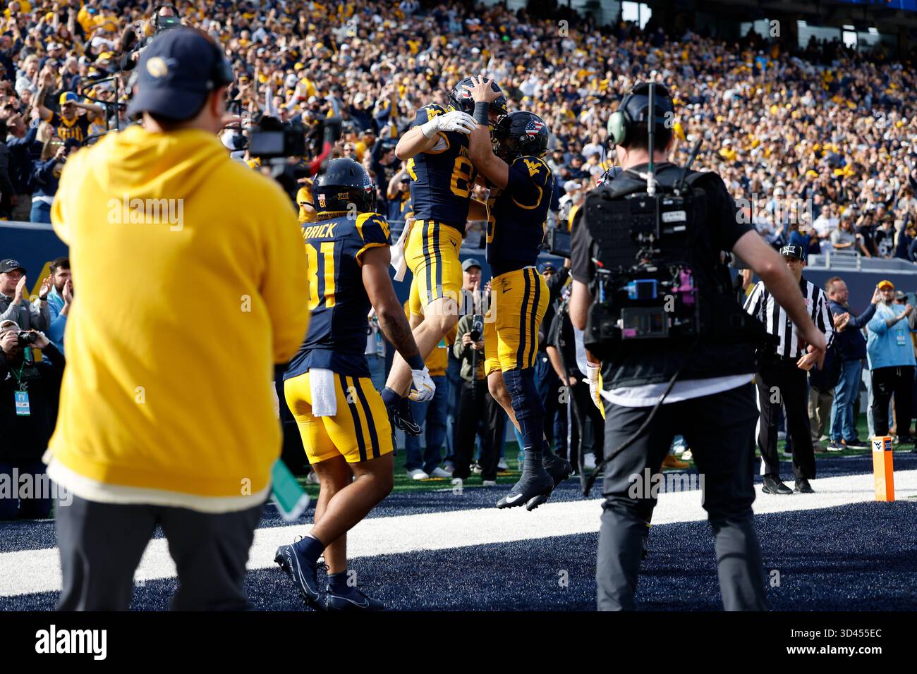 November 8, 2025: West Virginia Mountaineers tight end Ryan Ward (84 ...