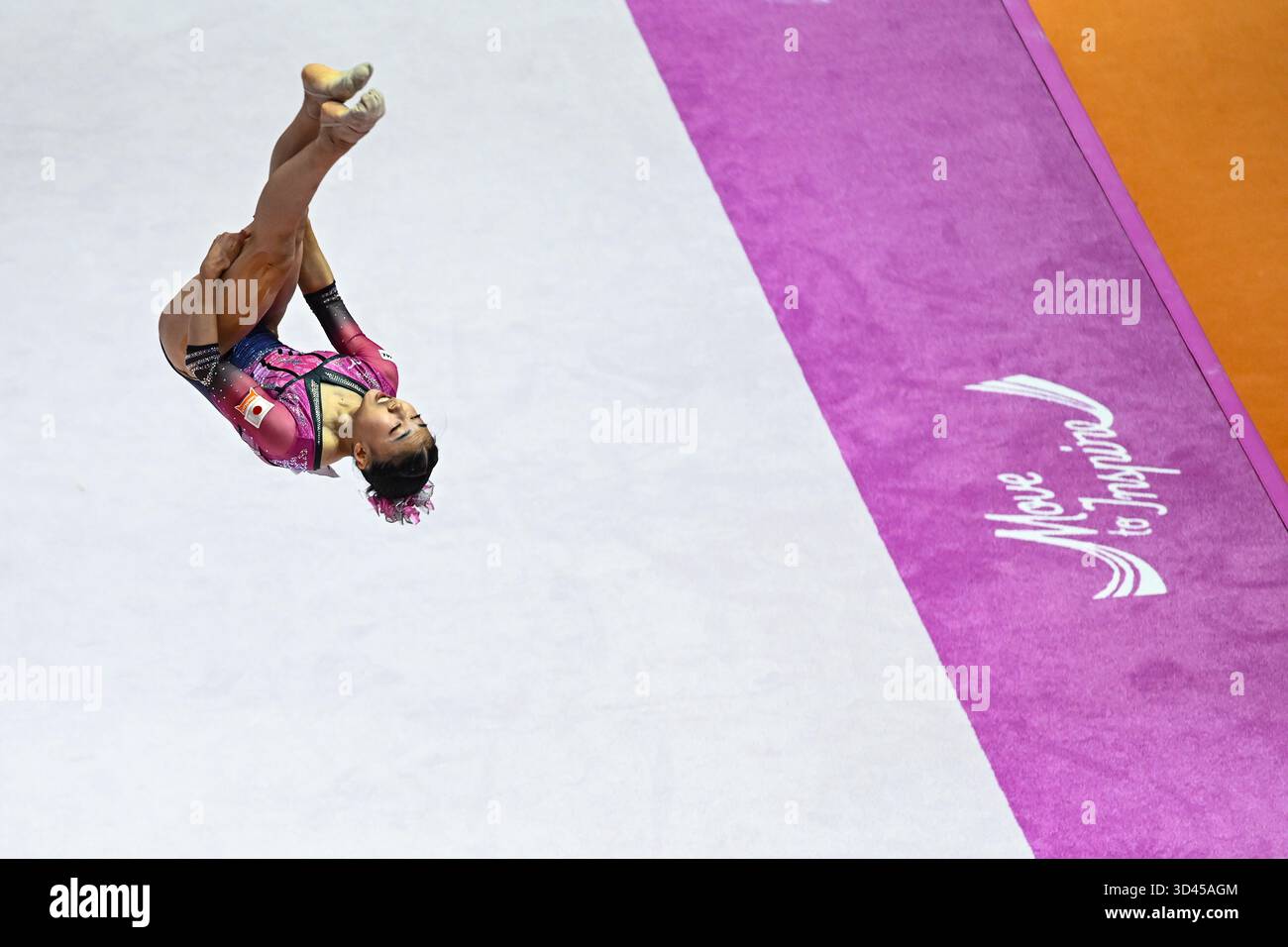 October 25, 2025, Jakarta, Indonesia: RINI KISHI competes on the floor ...