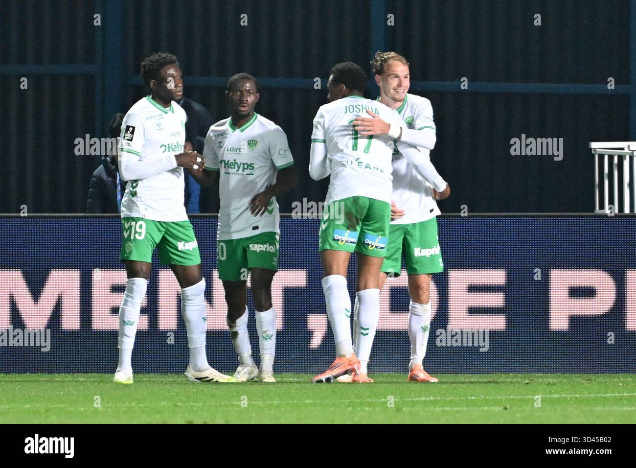 19 Ebenezer ANNAN (asse) - 20 Augustine BOAKYE (asse) - 07 Irvin ...