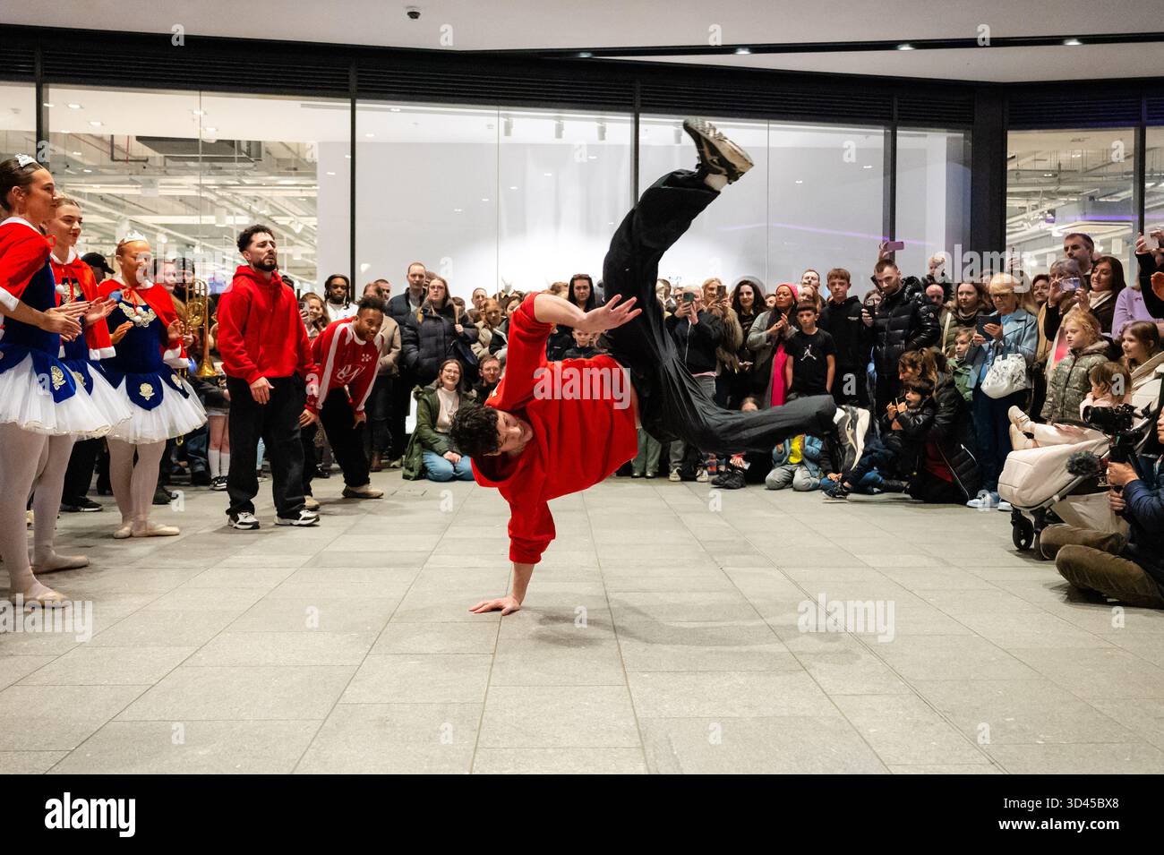 EDITORIAL USE ONLY Zero gravity break dance performing during the St ...