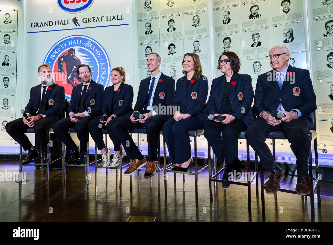 Hockey Hall of Fame inductees, from left, Joe Thornton, Duncan Keith ...