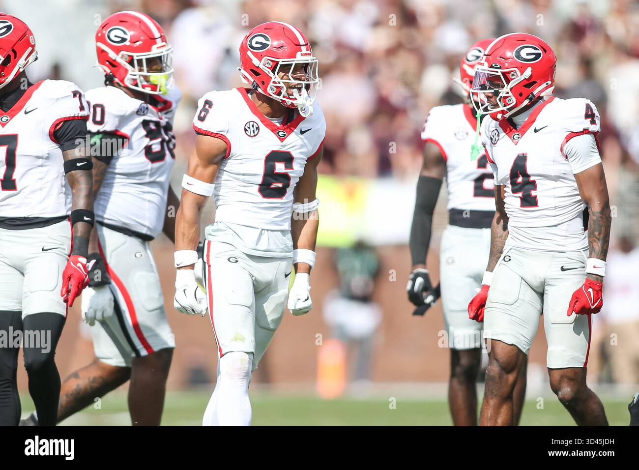 Georgia defensive back Daylen Everette (6) reacts to a tackle against ...