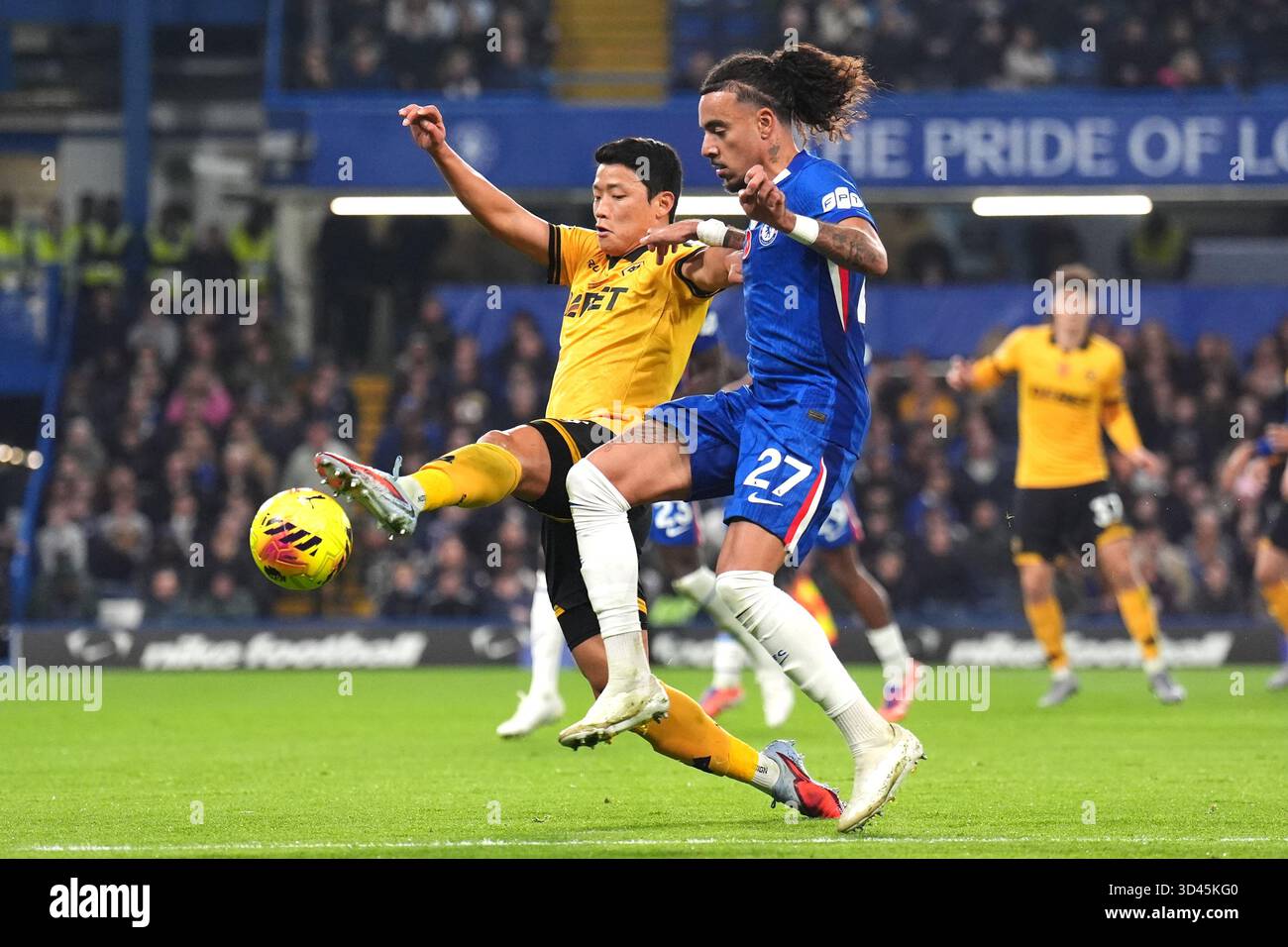 Chelsea's Malo Gusto (right) and Wolverhampton Wanderers' Hwang Hee ...