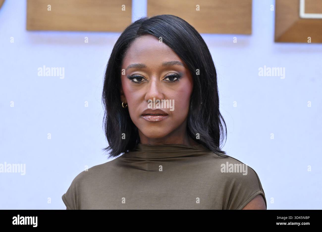 Lisa mensah hi-res stock photography and images - Alamy