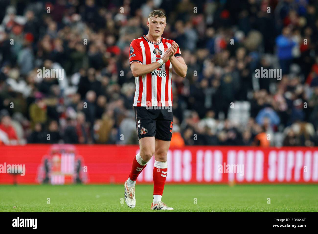 8th November 2025; Stadium of Light, Sunderland, England; Premier ...