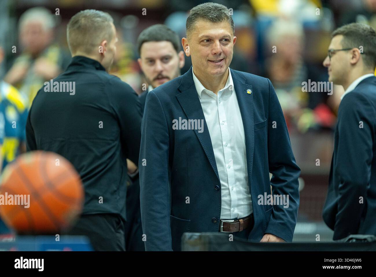 Predrag Krunic (EWE Baskets Oldenburg, Head Coach), GER, MHP RIESEN Ludwigsburg vs. EWE Baskets ...