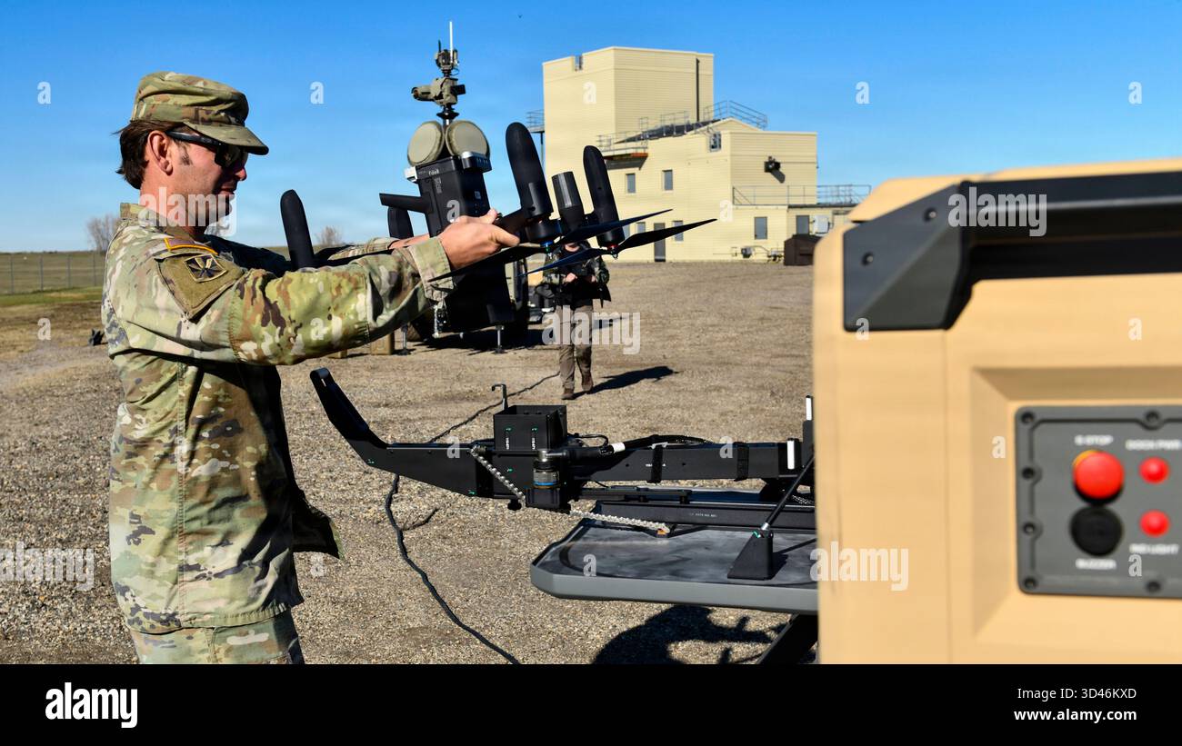 Chief Warrant Officer 3 Joey Frey, an evaluator for U.S. Northern ...