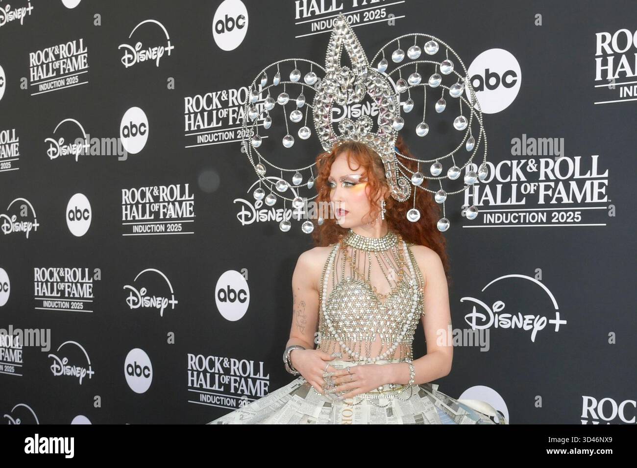 Chappell Roan arrives at the 2025 Rock and Roll Hall of Fame Induction ...