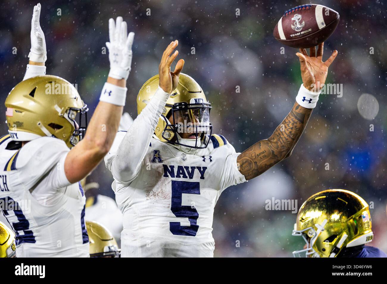 November 08, 2025: Navy quarterback Braxton Woodson (5) scores ...