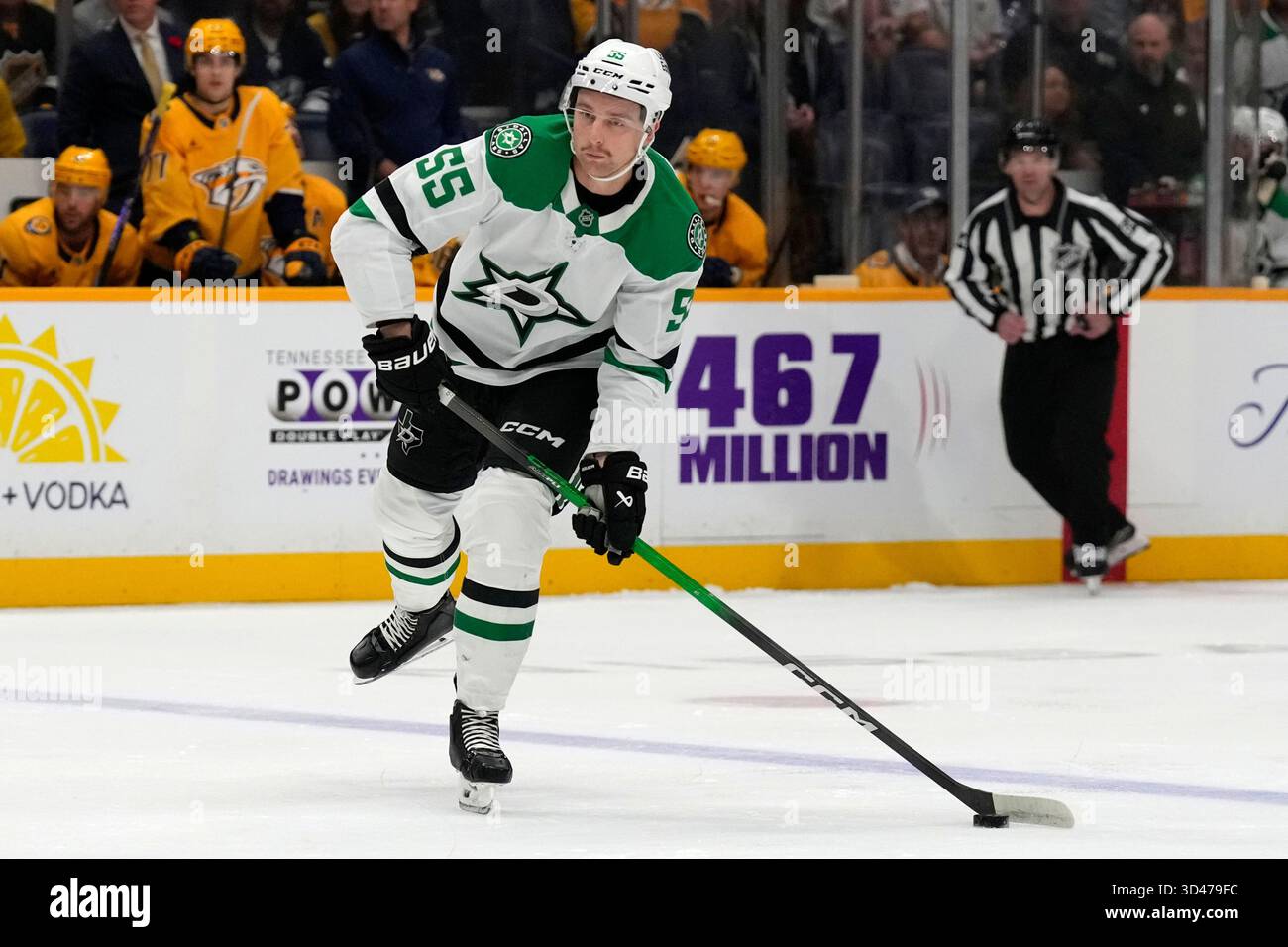 Dallas Stars defenseman Thomas Harley (55) plays against the Nashville ...