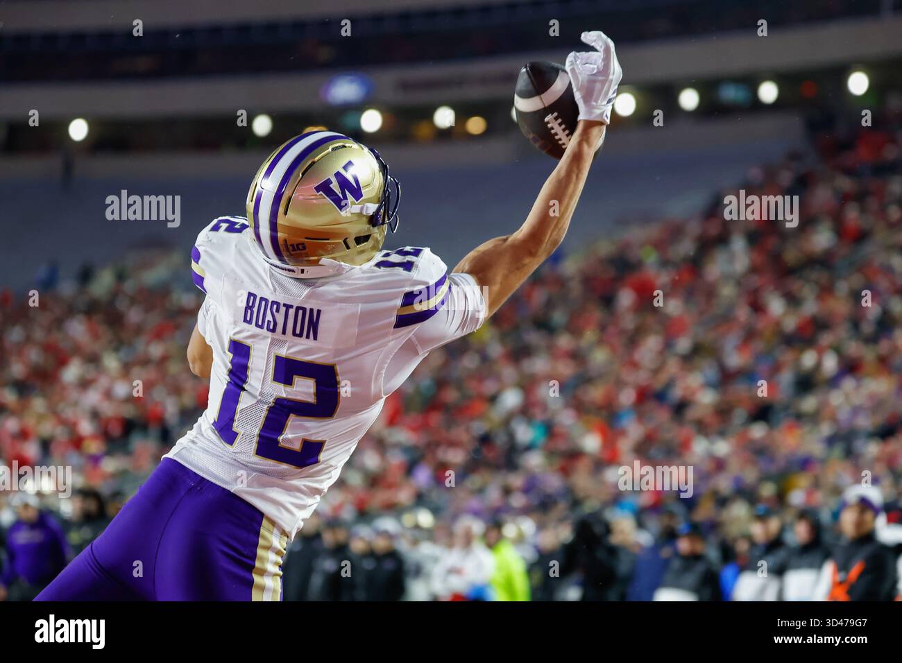 November 8, 2025: Washington Huskies wide receiver Denzel Boston (12 ...