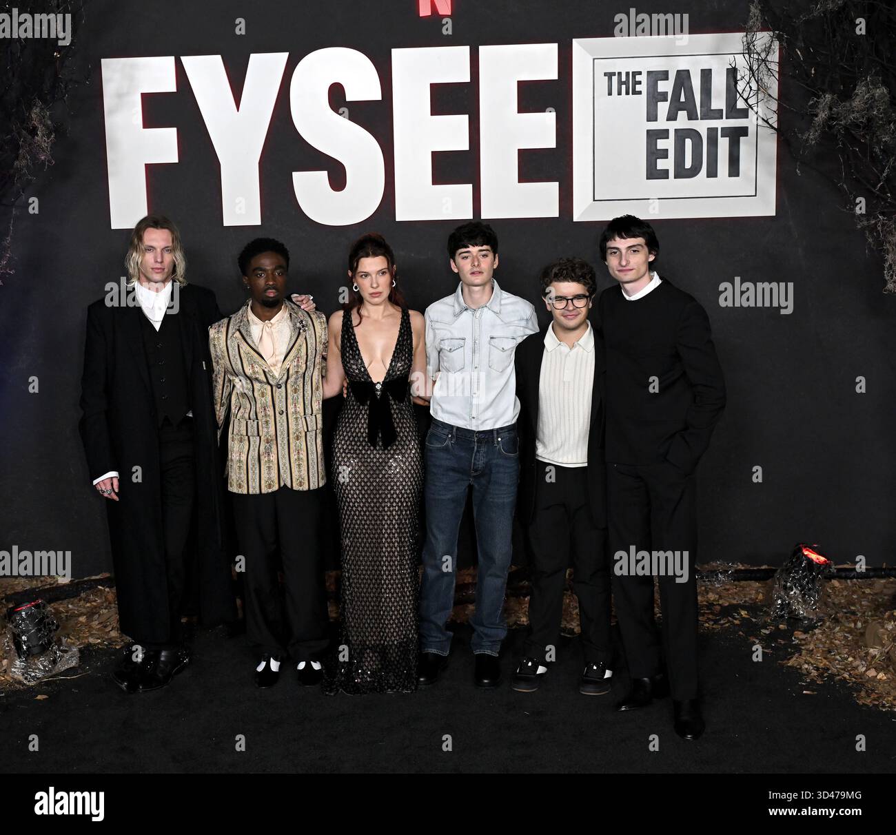 Jamie Campbell Bower, Caleb McLaughlin, Millie Bobby Brown, Noah ...