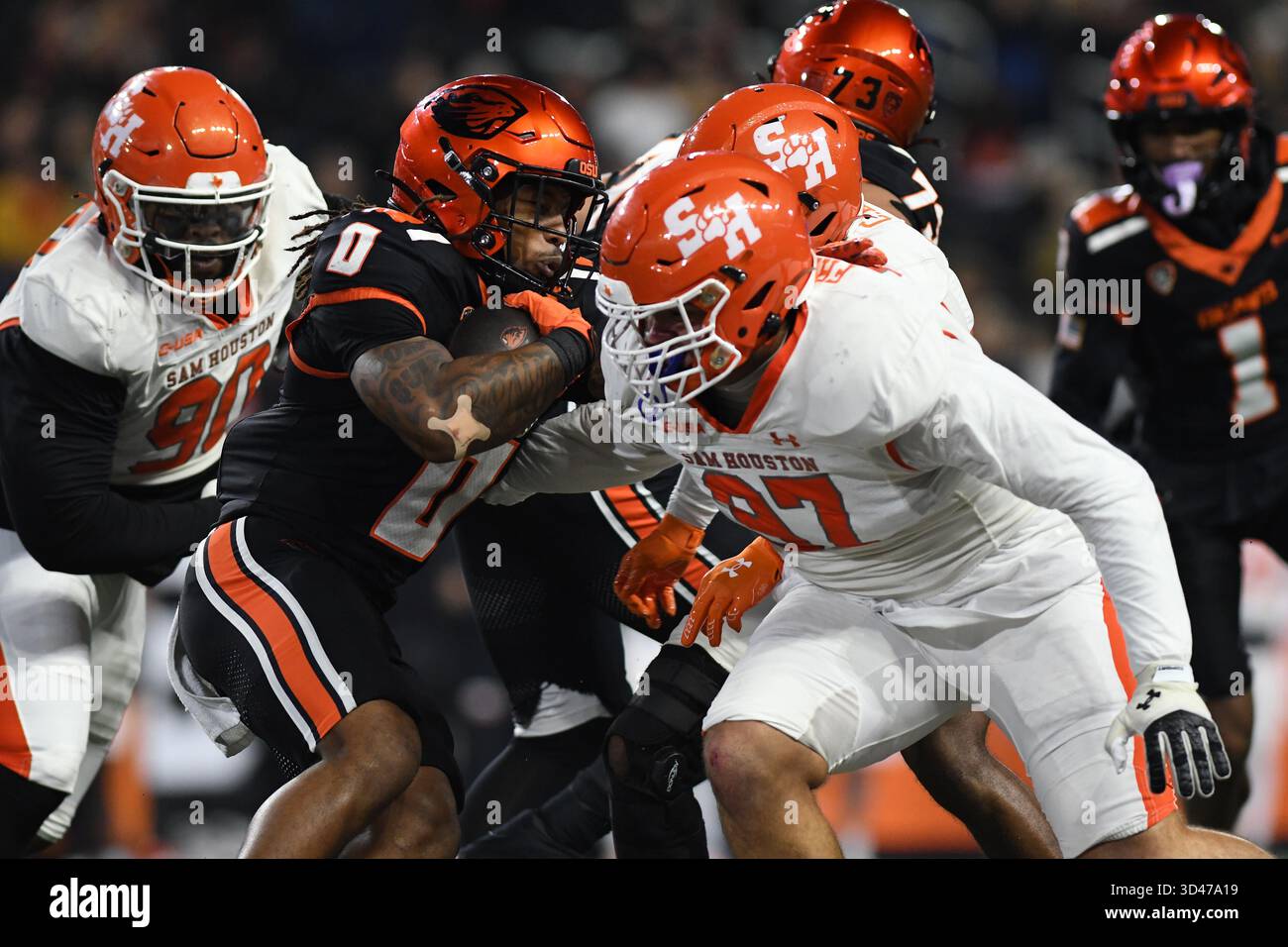 CORVALLIS, OR - NOVEMBER 08: Oregon State Beavers running back Anthony ...