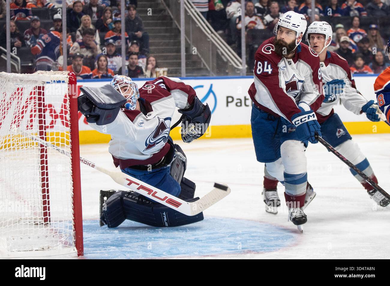 Colorado Avalanche goalie Scott Wedgewood (41) loses his stick as Brent ...