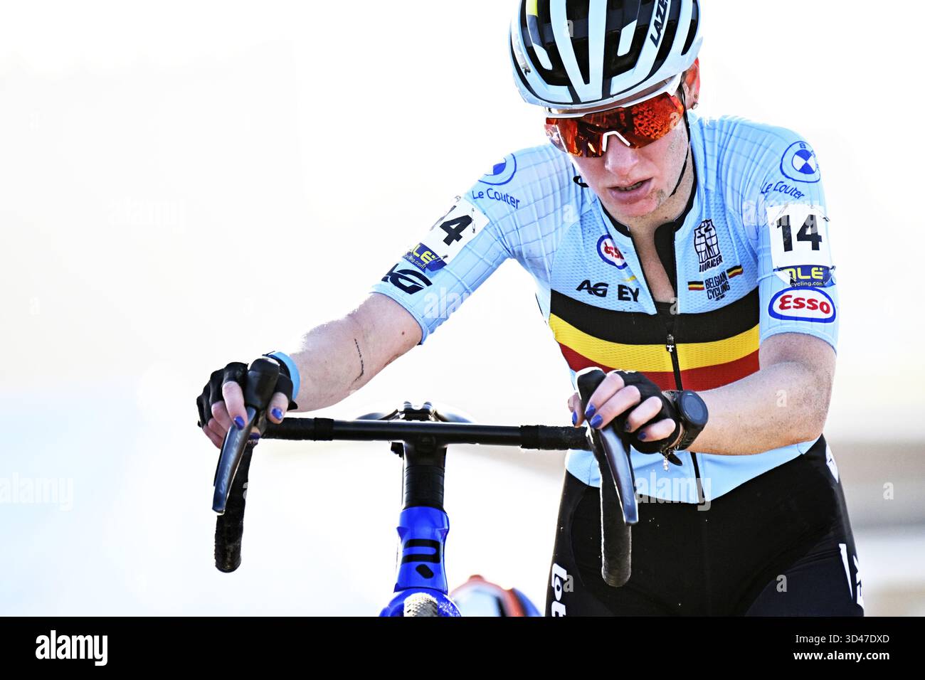 Belgian Jinse Peeters pictured in action during the elite women race at ...