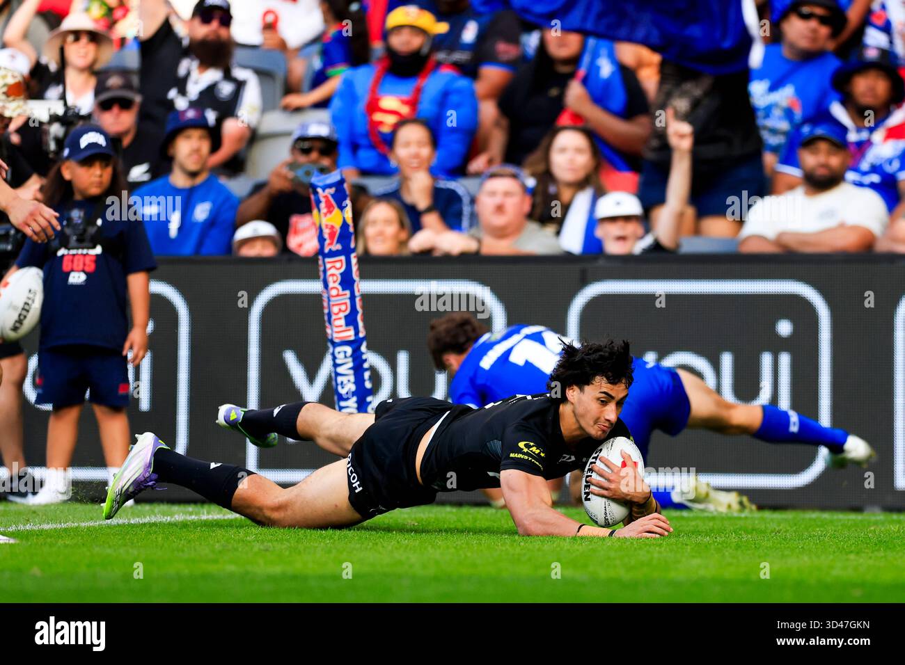 Casey McLean of the Kiwis scores a try during the rugby league Pacific ...