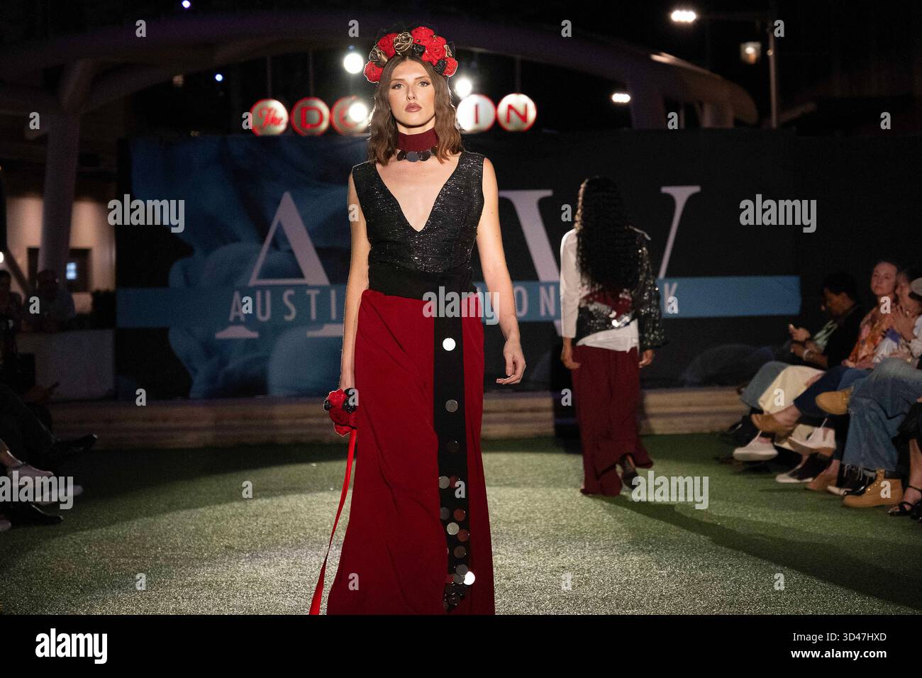 November 8, 2025: Austin Fashion Week models in action during nighttime ...