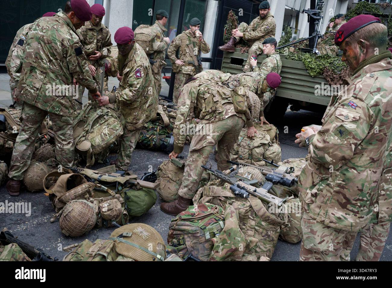 Equipment and kit belonging to members of 4 Para of the Parachute ...