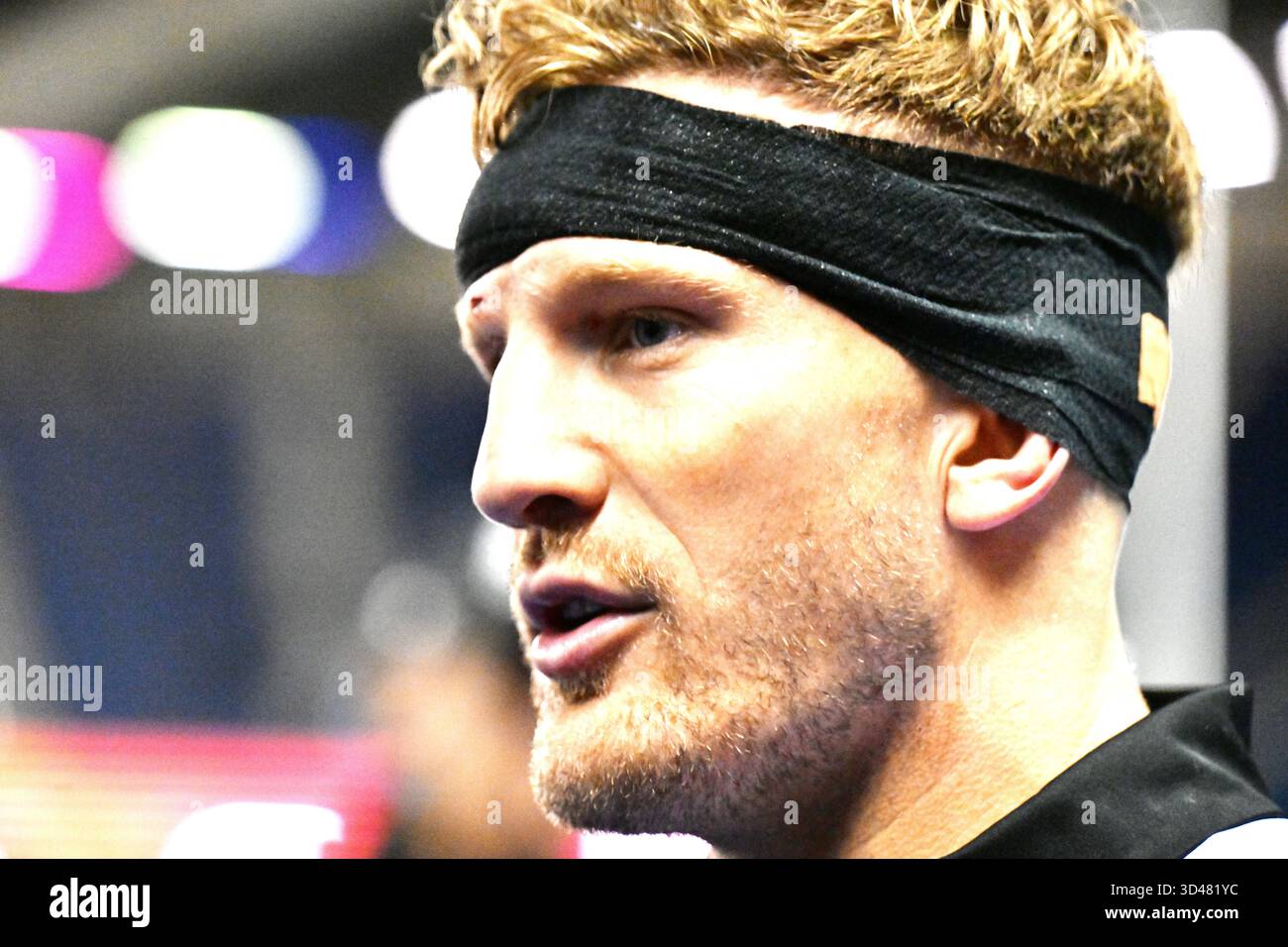 All black match winner damian mckenzie hi-res stock photography and ...