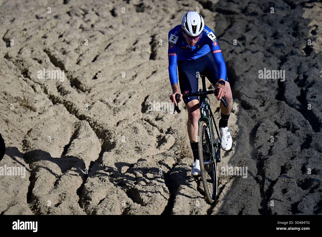 Italian Filippo Grigolini pictured in action during the junior men race ...