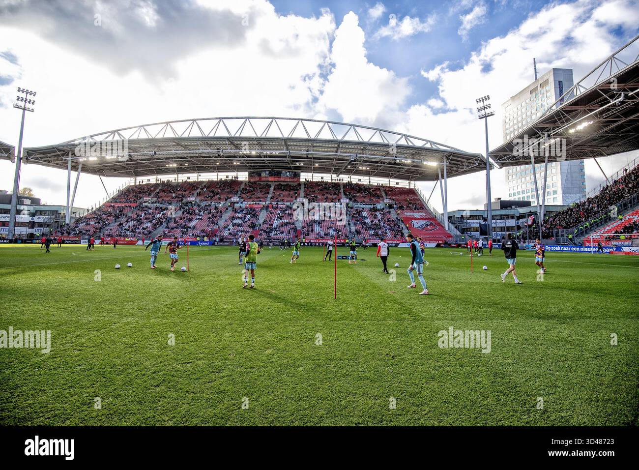 UTRECHT, 09-11-2025 , Stadium Galgenwaard Dutch Eredivisie Football ...