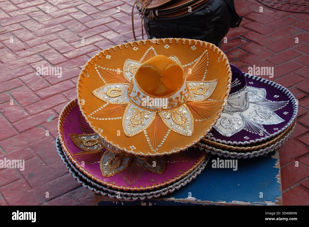 Embroidery designs hi-res stock photography and images - Alamy