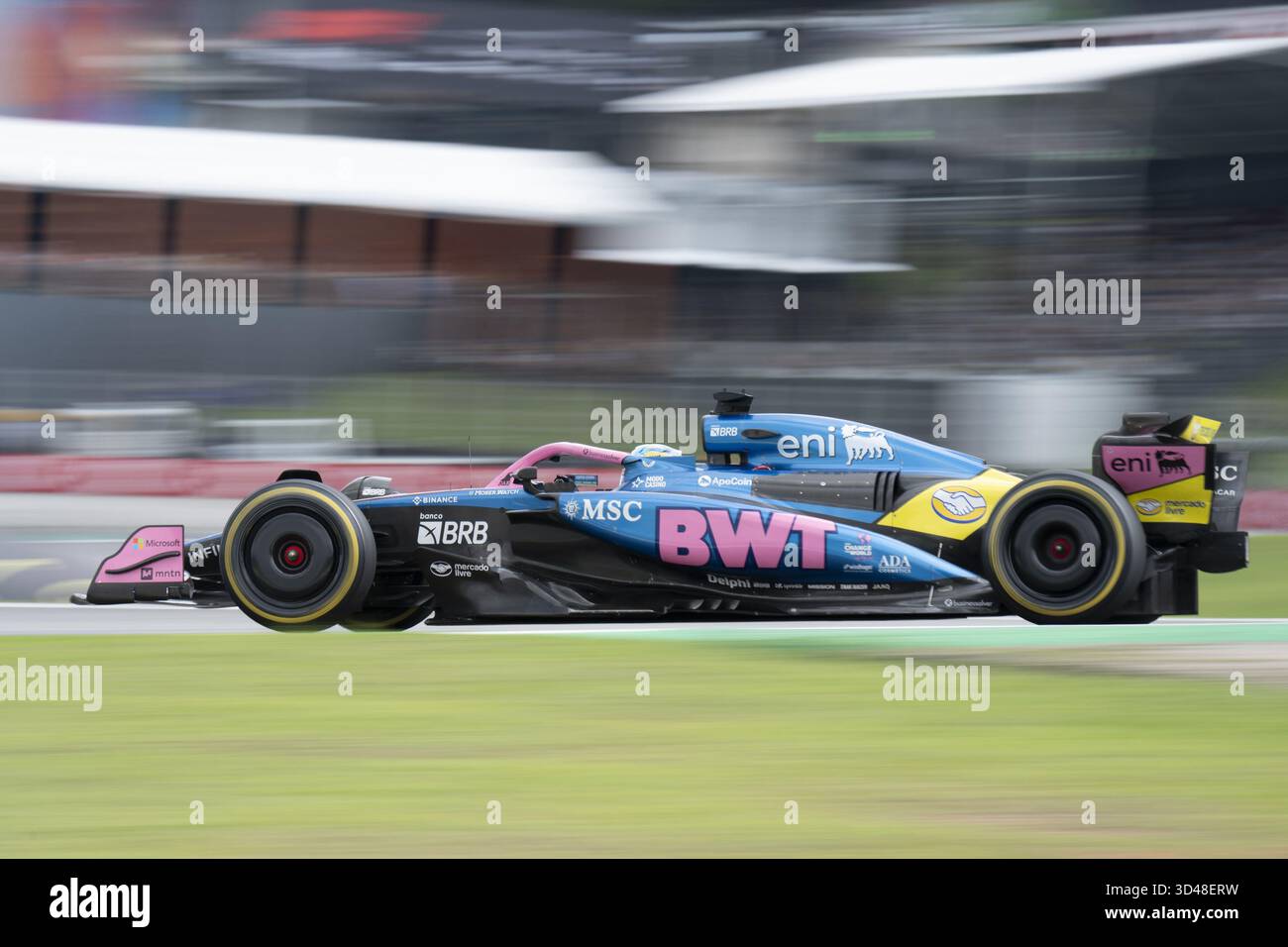 SAO PAULO, BRAZIL - NOVEMBER 08: Pierre Gasley driving Alpine A525 ...