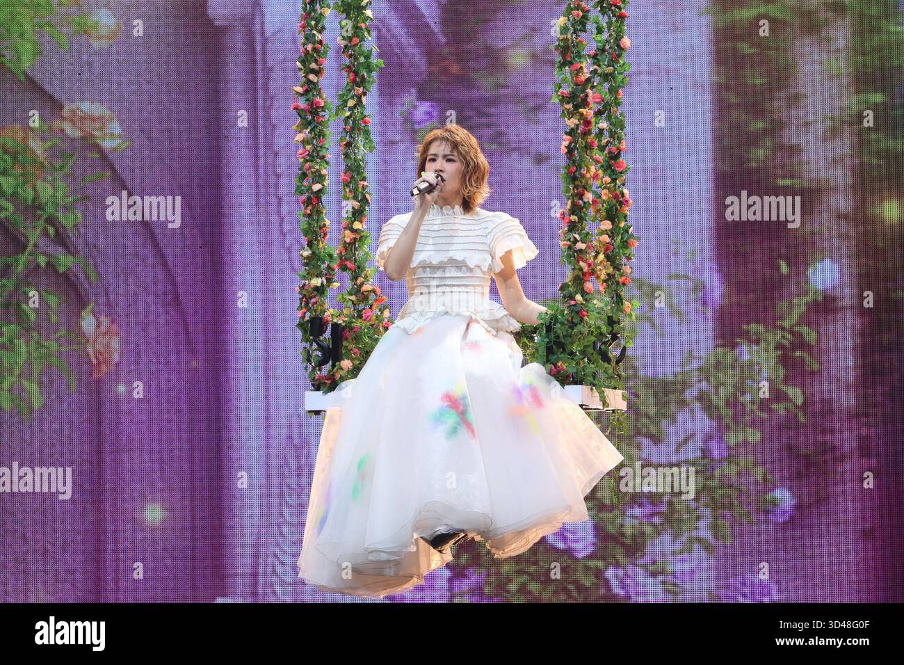 Taiwanese female singer Pet's concert in Taipei, China on November 8 ...