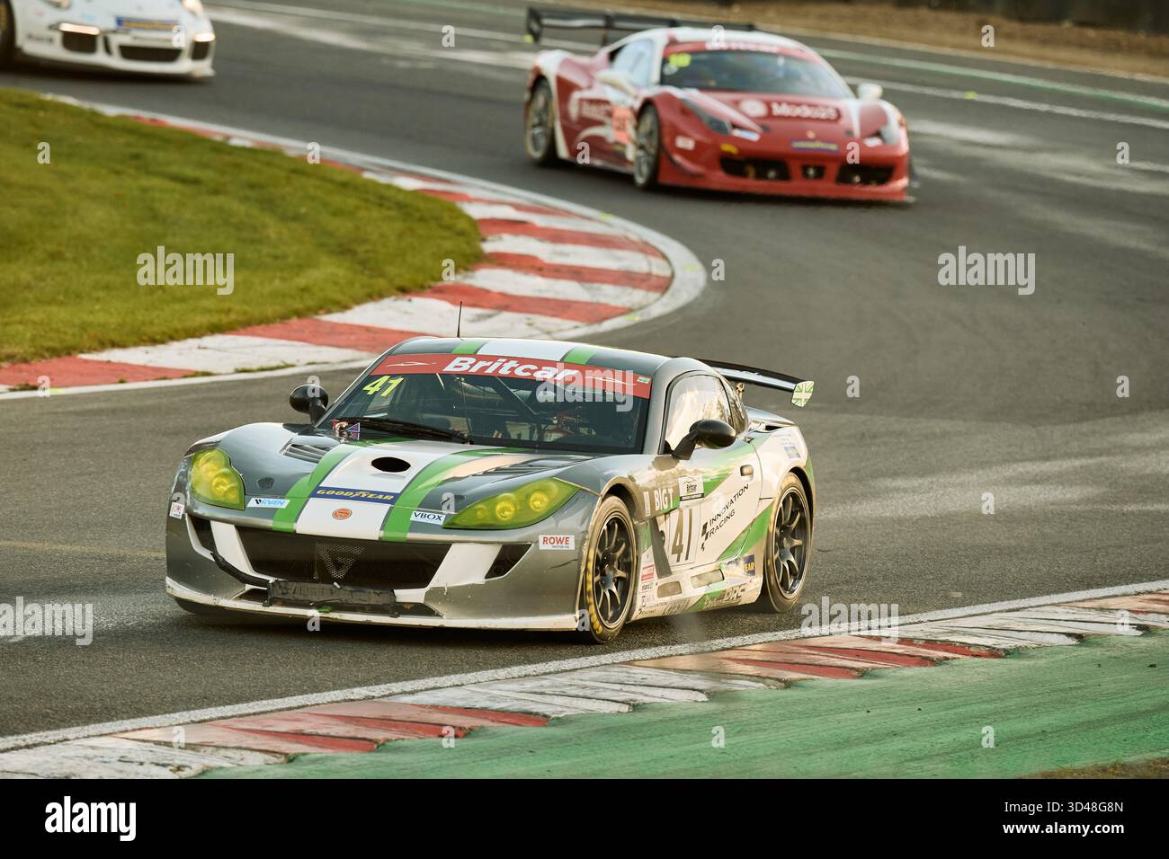 Luke Bennett and Daniel Wylie race for Innovation in a Ginetta G56 GT ...