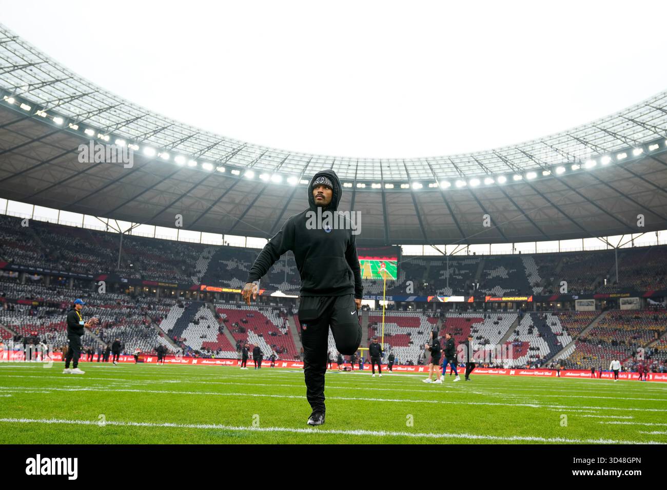 Indianapolis Colts running back Ameer Abdullah warms up before an NFL ...