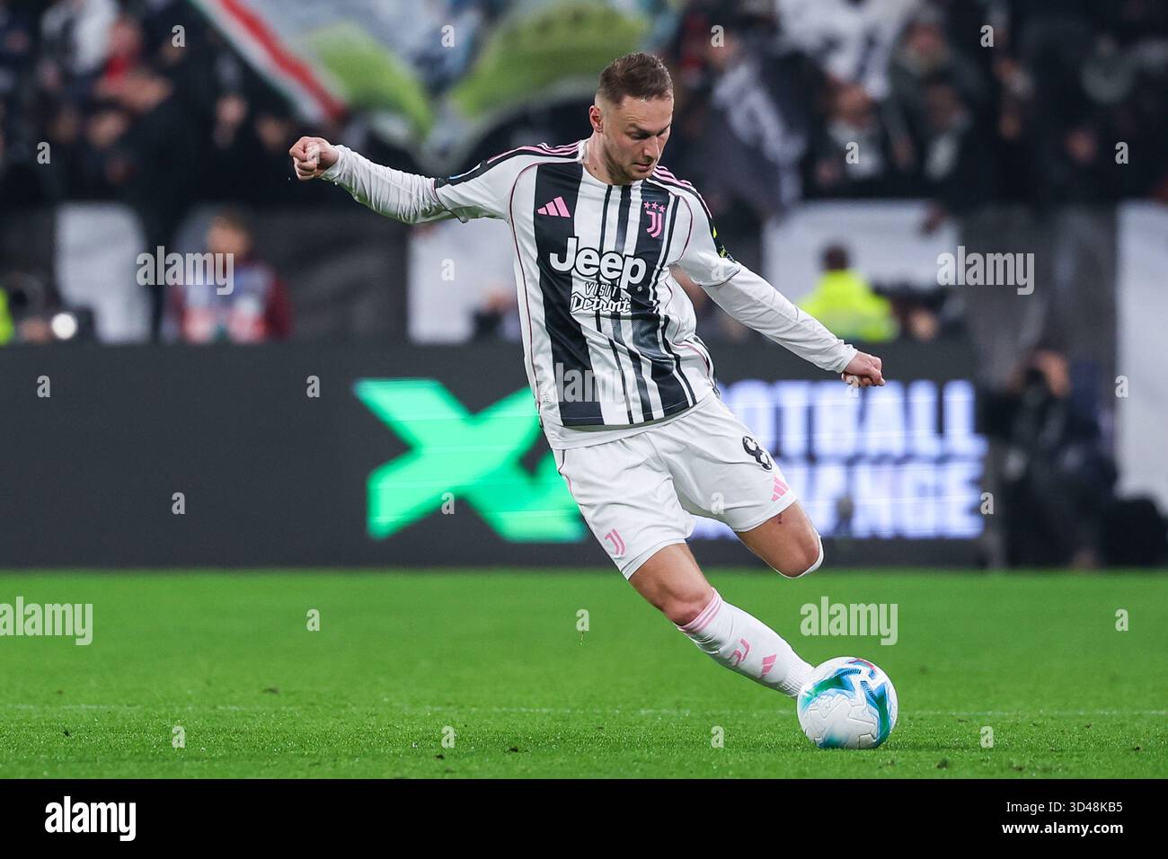 Teun Koopmeiners of Juventus FC seen in action during Serie A 2025/26 ...