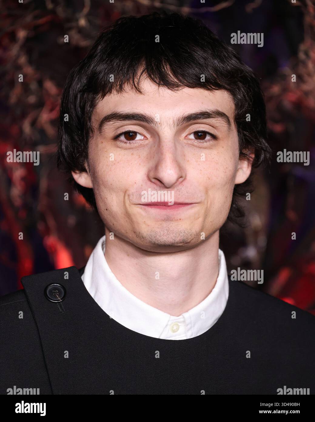 HOLLYWOOD, LOS ANGELES, CALIFORNIA, USA - NOVEMBER 08: Canadian actor ...