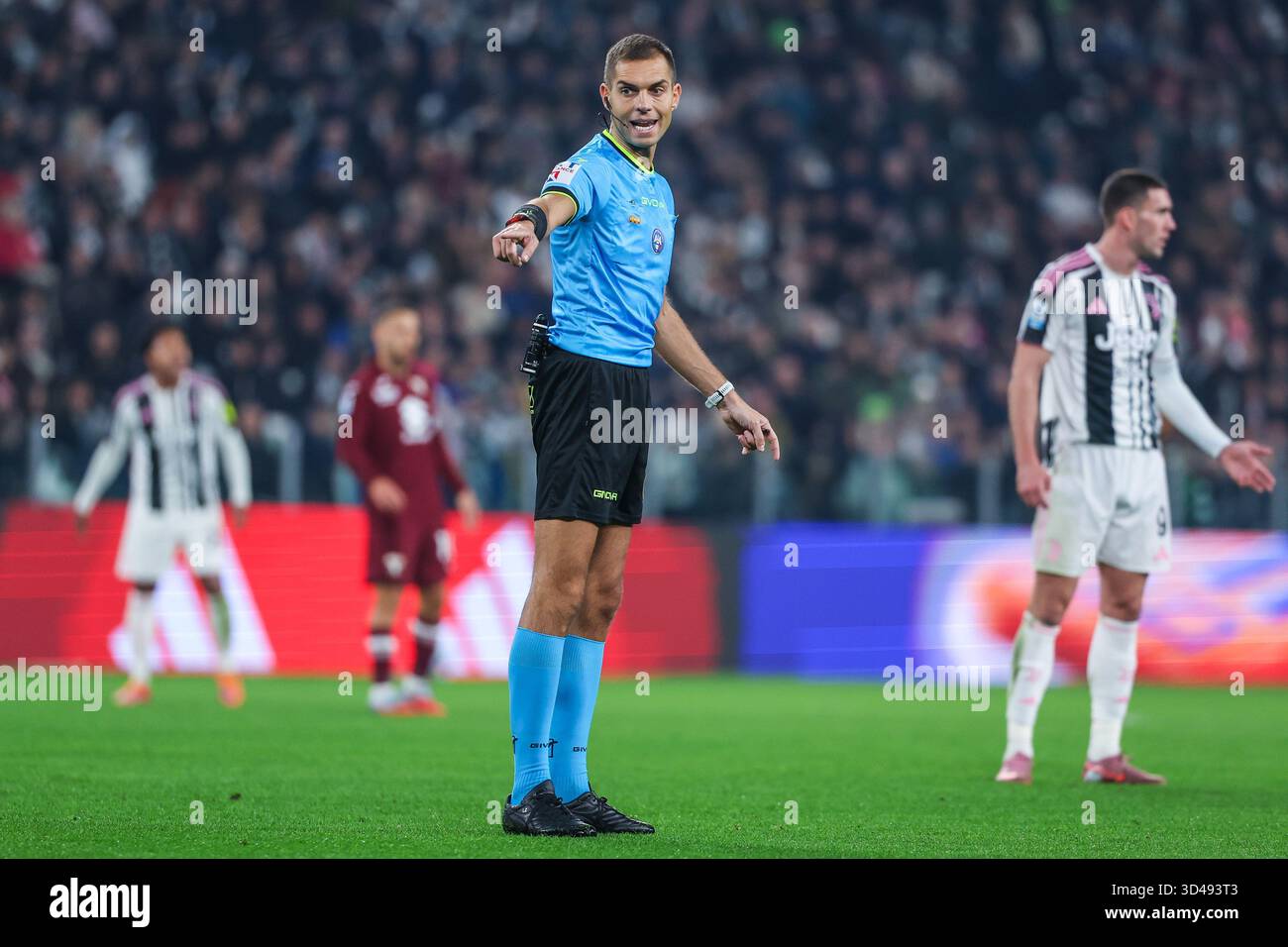 Referee Luca Zufferli gestures during Serie A 2025/26 football match ...