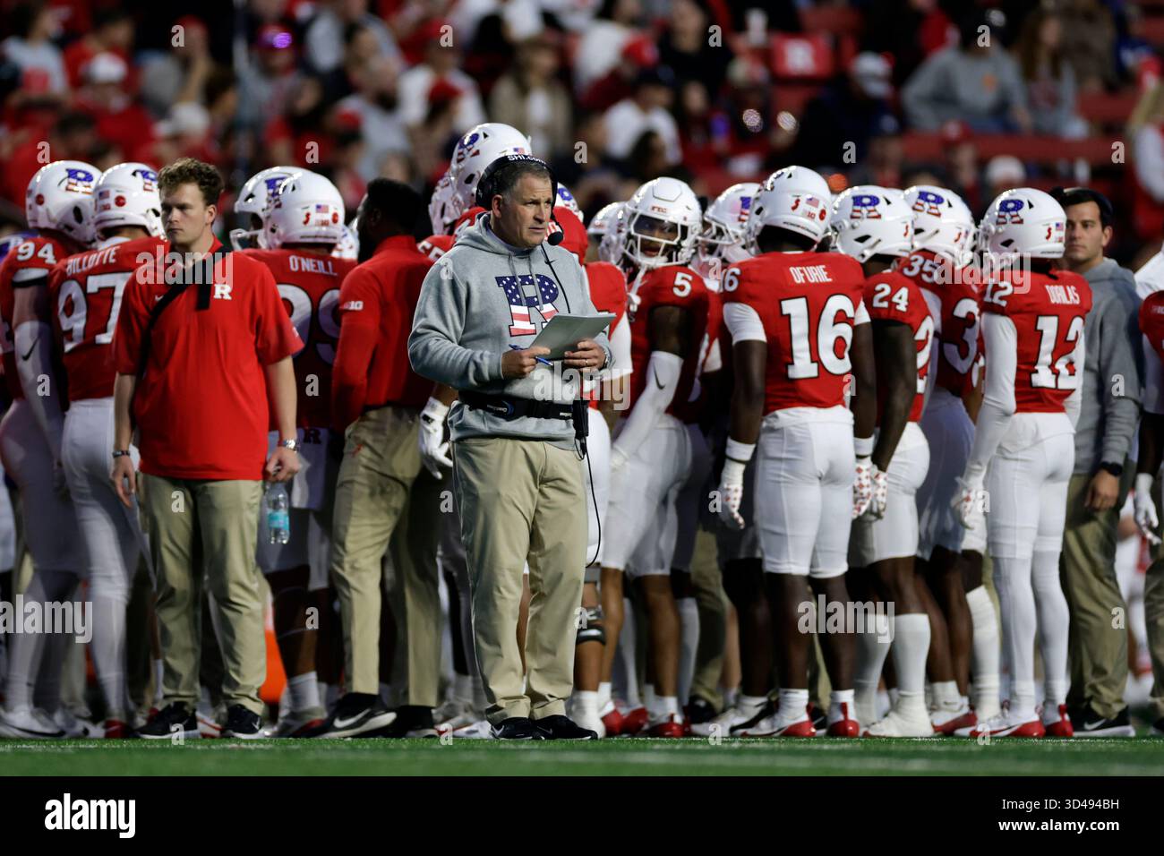 Rutgers head coach Greg Schiano looks on during the second half of an ...