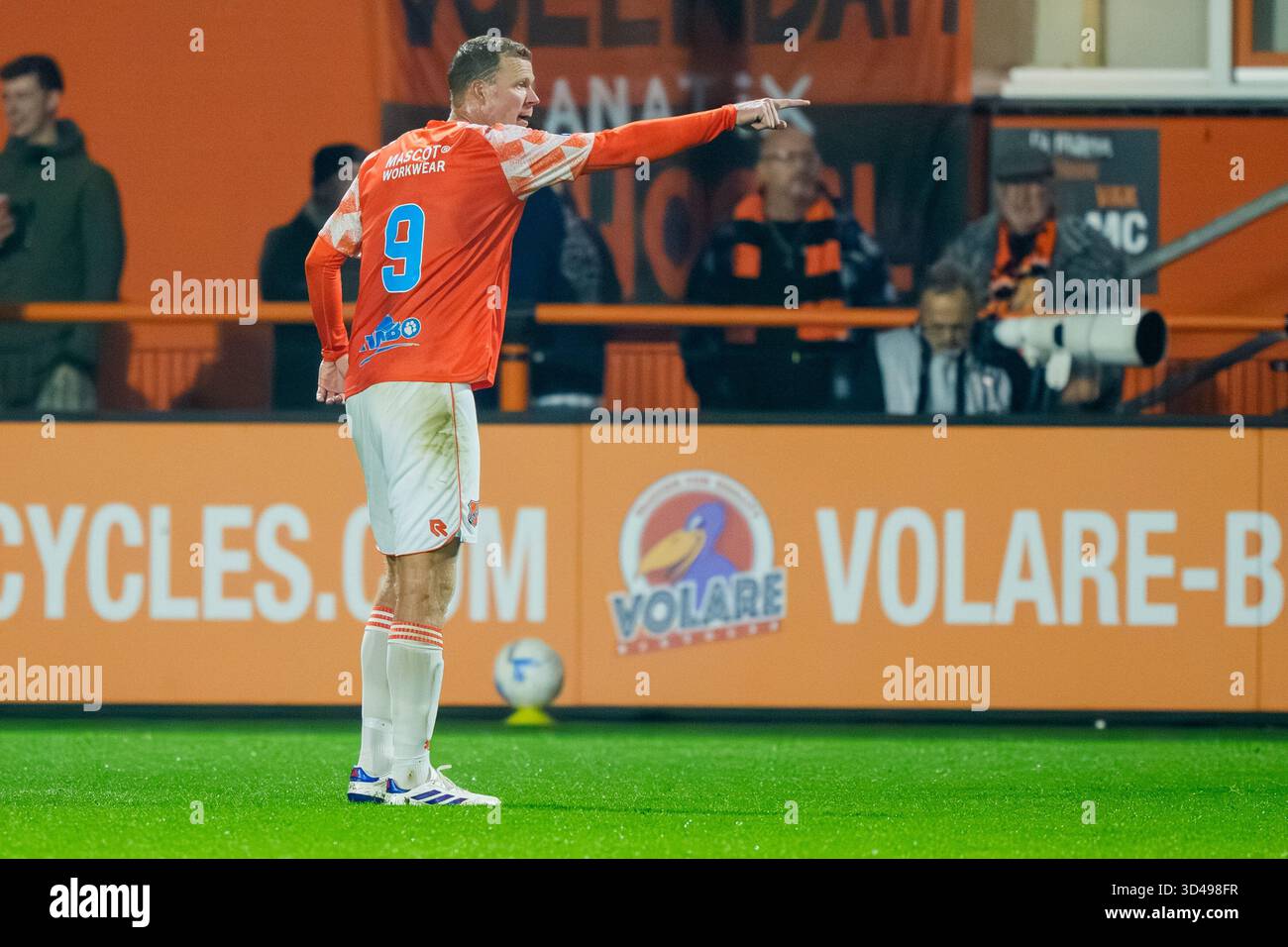 VOLENDAM , 08-11-2025 , Kras Stadium, season 2025 / 2026 , Dutch ...