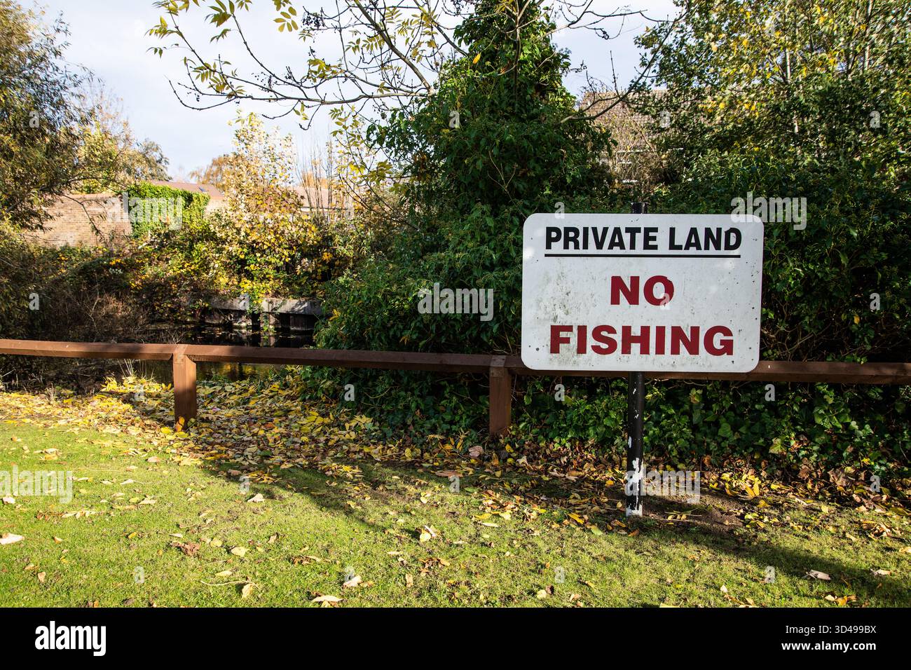 Private fishing land sign hi-res stock photography and images - Alamy