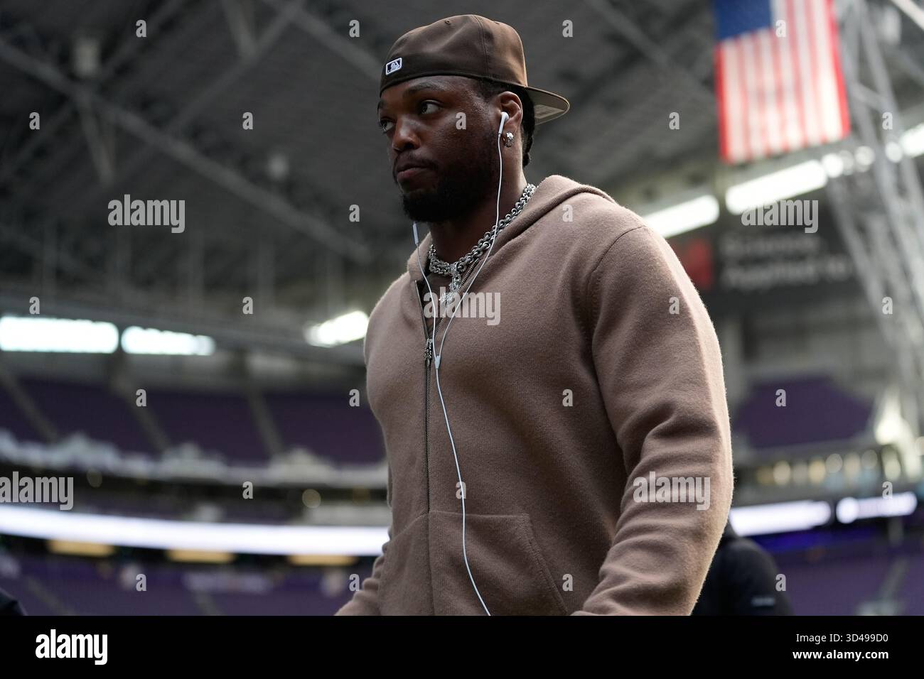 Baltimore Ravens running back Derrick Henry arrives before an NFL ...