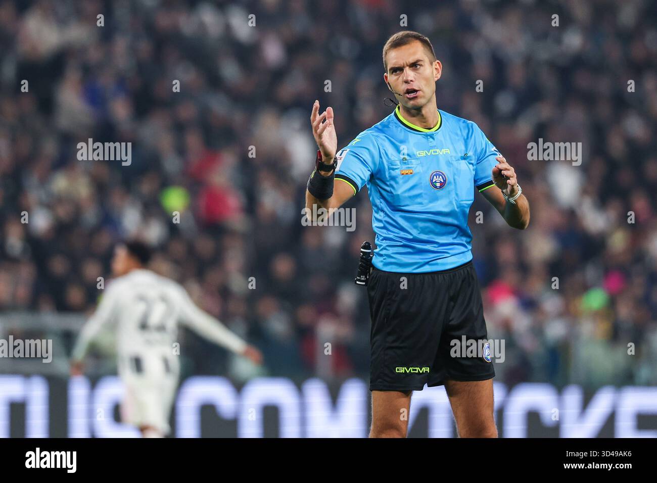 Referee Luca Zufferli seen in action during Serie A 2025/26 football ...