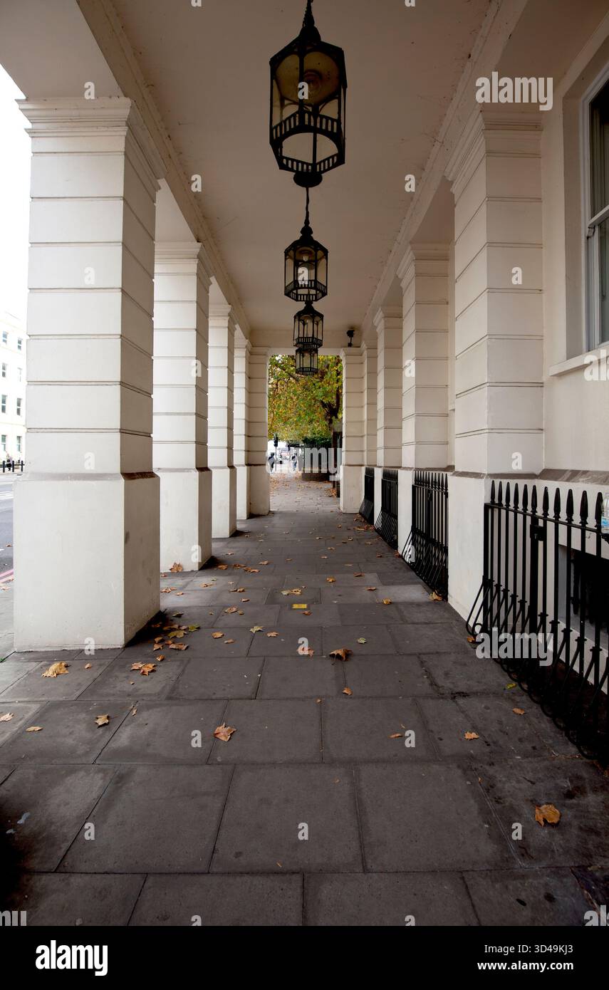 Follow colours hi-res stock photography and images - Alamy