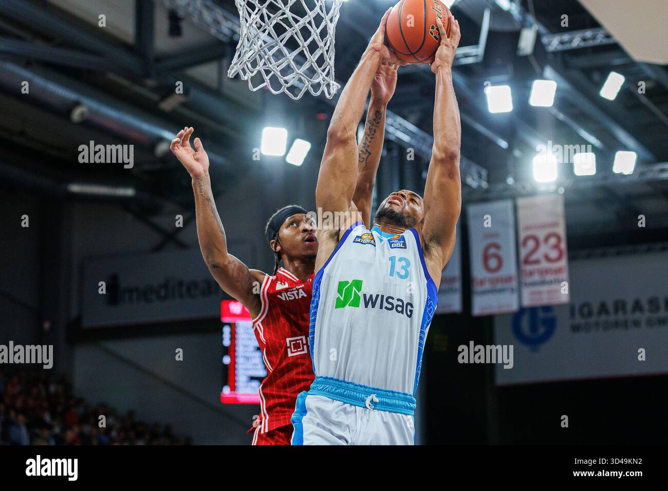 Demarcus Demonia (BMA365 Bamberg Baskets, #08), Jaedon Le Dee ...