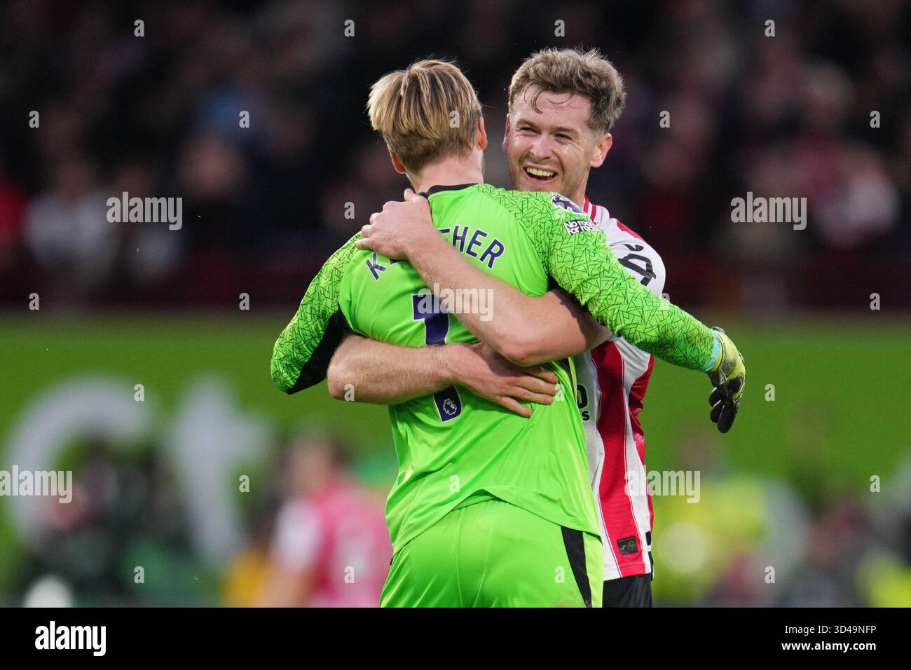 Nathan Collins of Brentford and Caoimhín Kelleher of Brentford ...