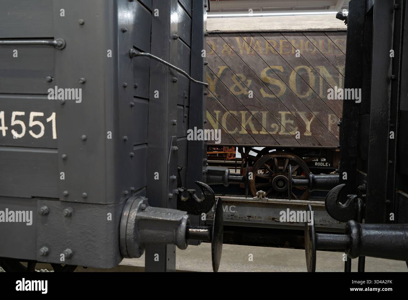 Close-up detail of Flying Scotsman locomotive coupling and tender ...