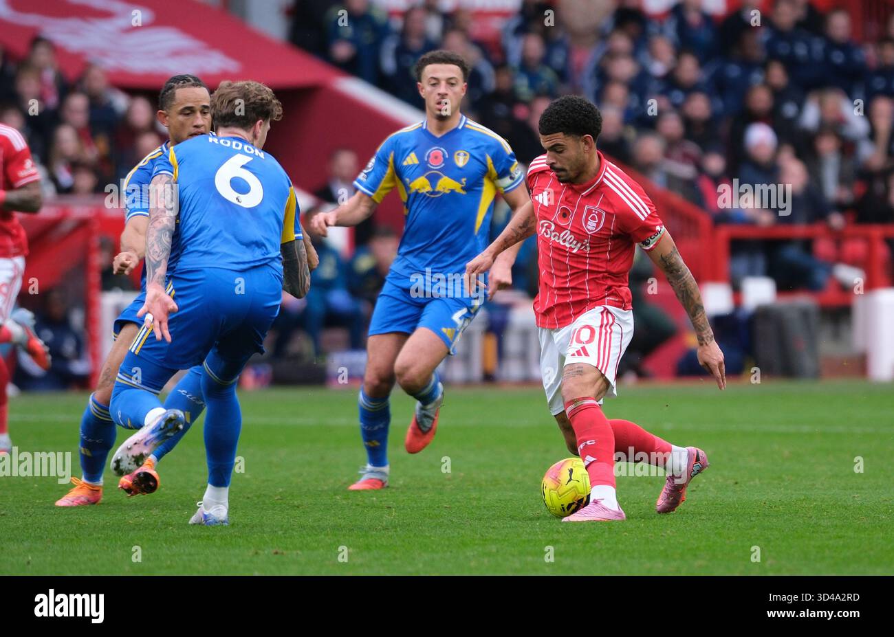 Nottingham, UK. 09th Nov, 2025. Morgan Gibbs-White of Nottingham Forest ...