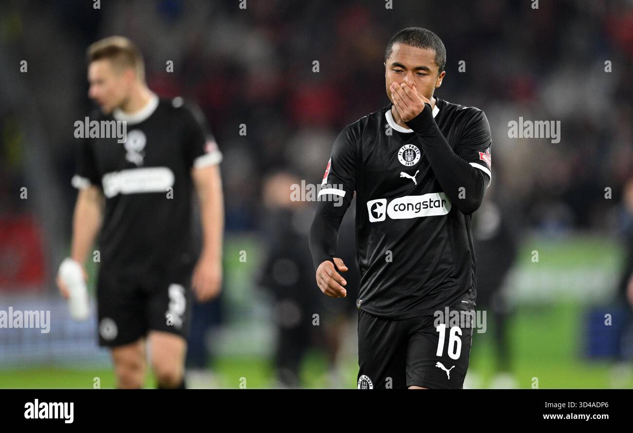 Joel Chima Fujita (St. Pauli) Freiburg, November 9, 2025, Football ...