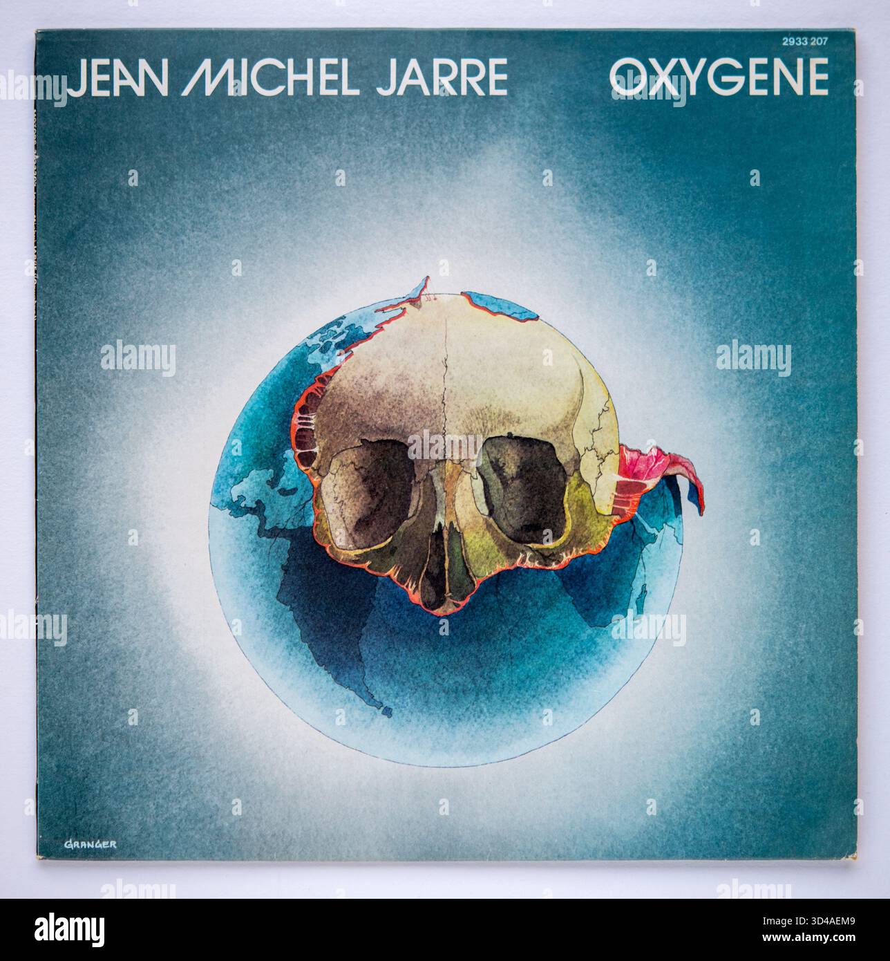 LP cover of Oxygene, the third studio album by French electronic ...