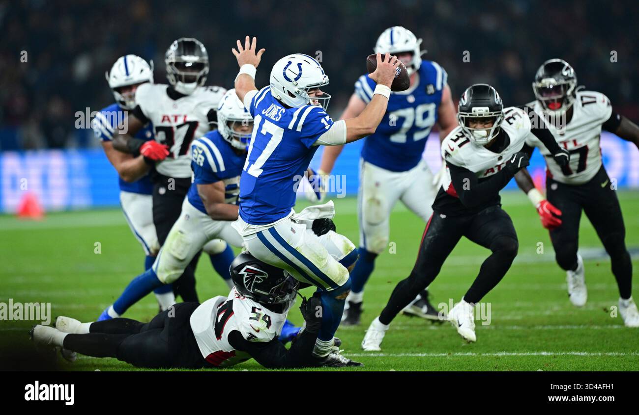 from left: Brandon Dorlus, Quarterback Daniel Jones (Colts) Berlin ...
